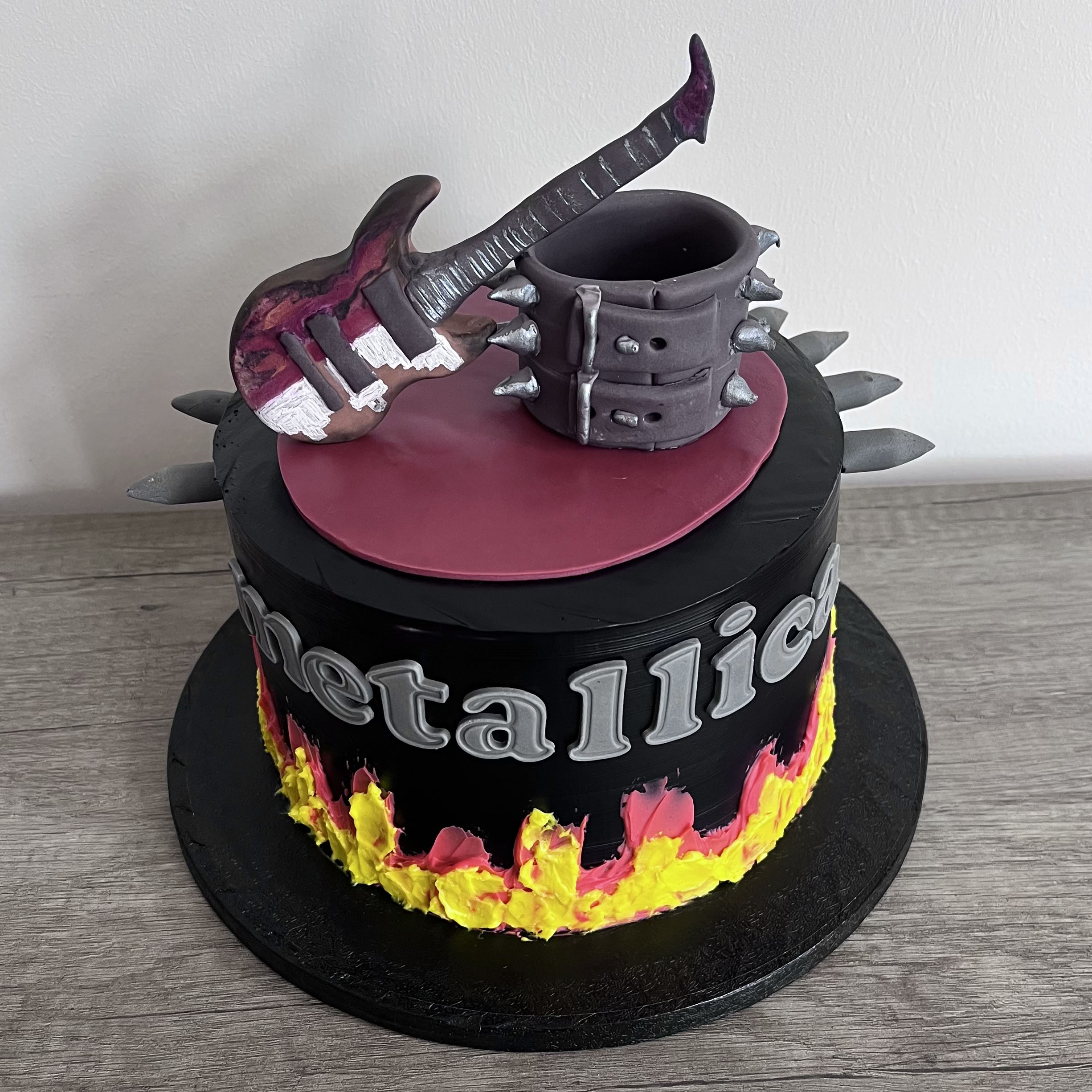 Thema taarten - Fardau's Taarten Plus